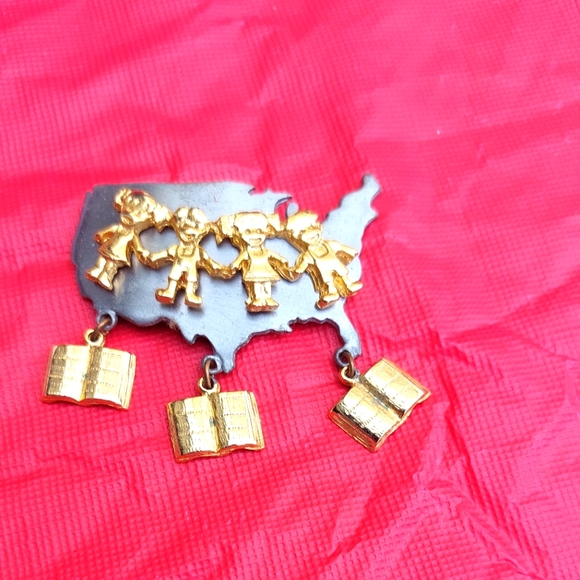 Ultra Craft | Jewelry | Vintage Ultra Craft Us Children Brooch | Poshmark